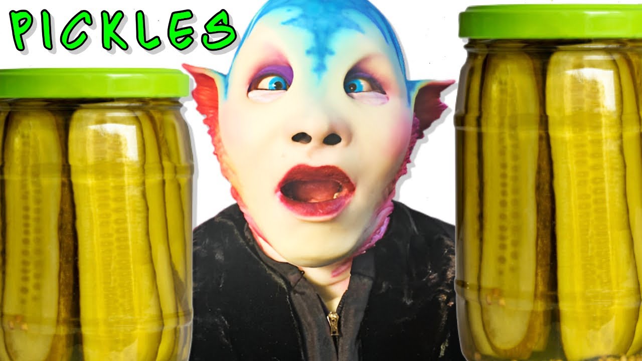 🥒 MUKBANG EATING • 1 GALLON JAR OF PICKLES - YouTube
