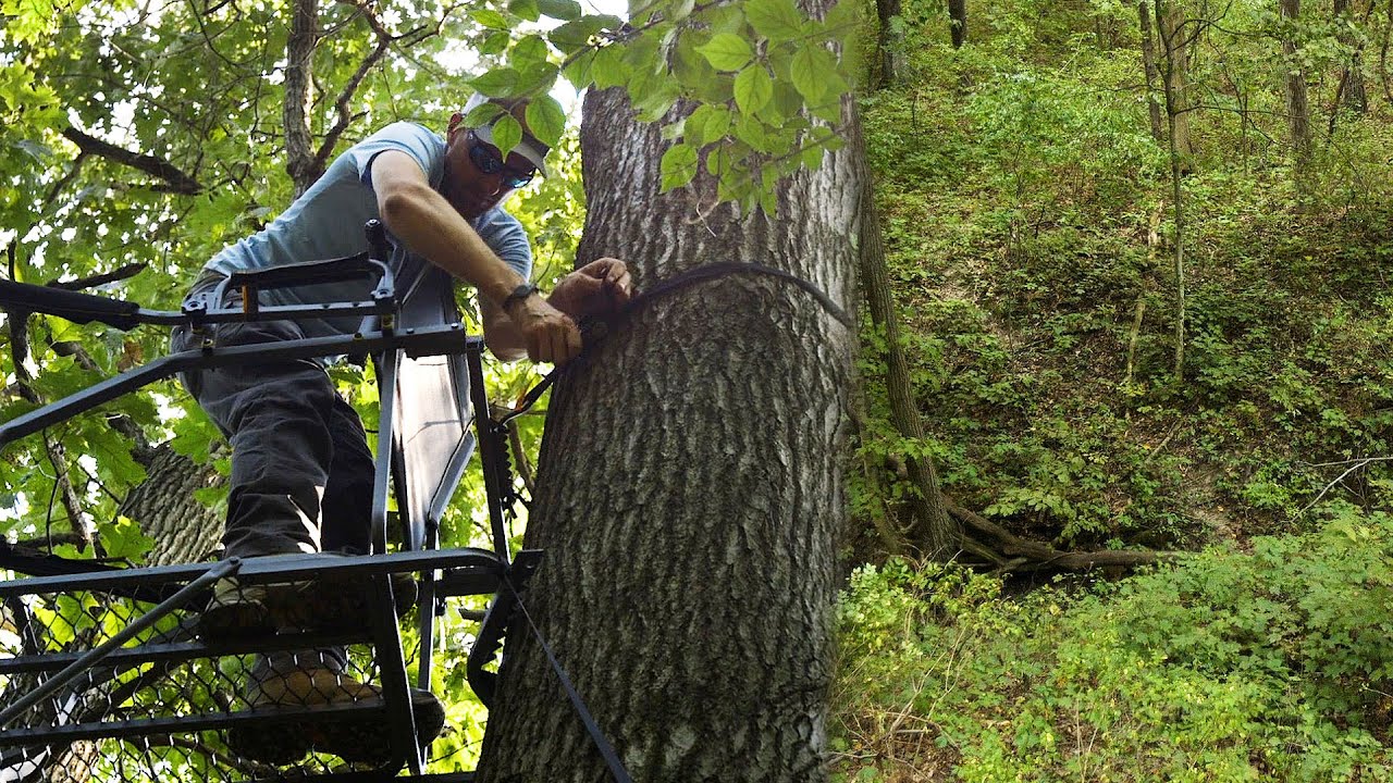 Setting Up Two Major Rut Funnels (Bureau Co, IL Farm) - YouTube