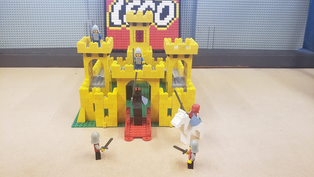 Lego By the Book - Yellow Castle (375) - YouTube