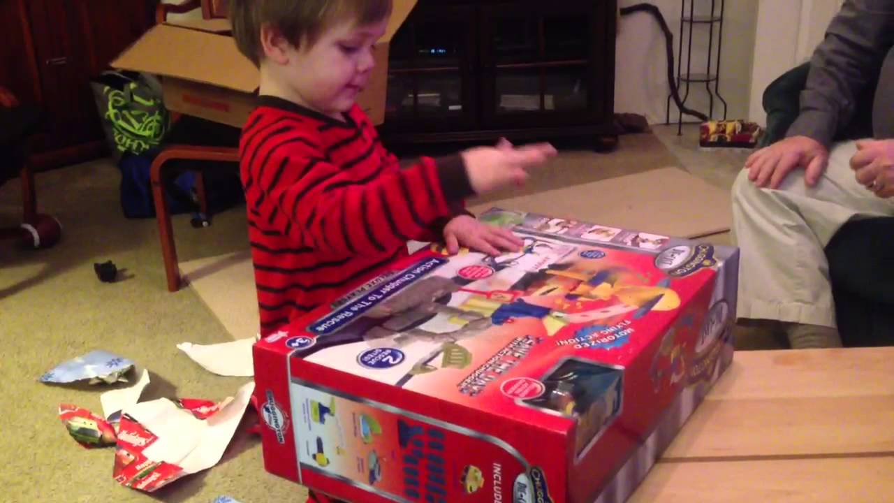Cash's new train - YouTube