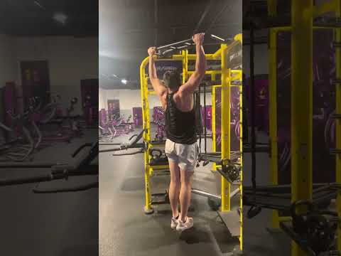 Chad doing his cycle of the workout - YouTube