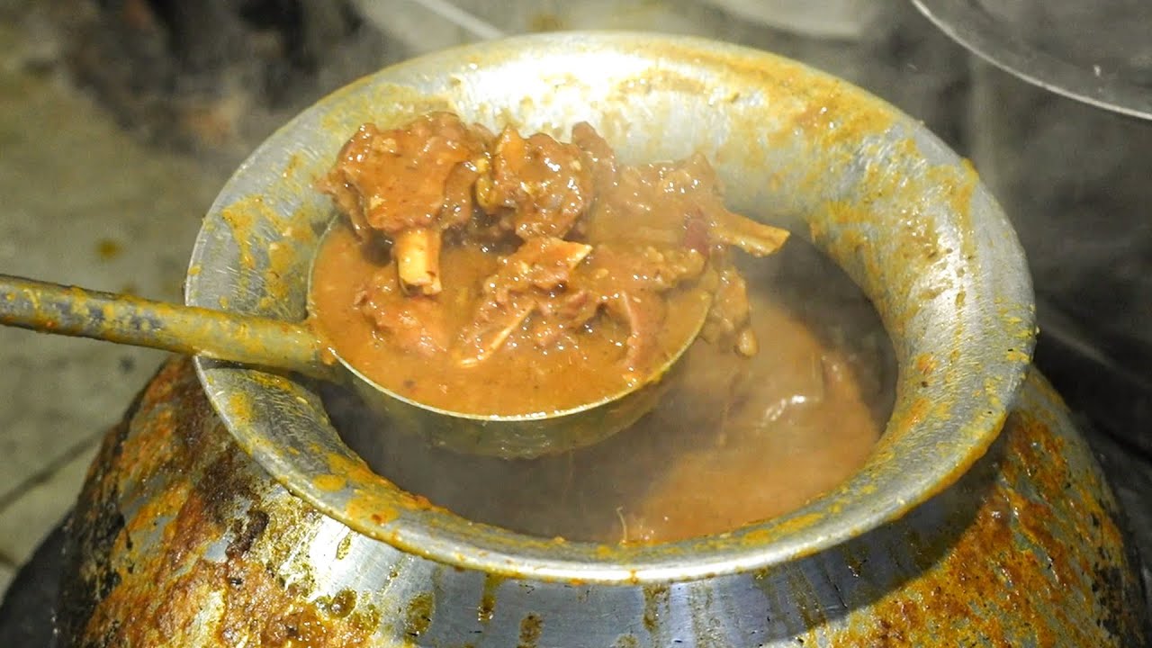 Lucknow Famous Handi Mutton | Delicious Mutton & Chicken Handi Making ...
