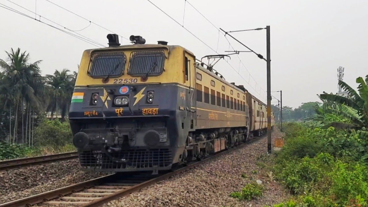 Indian Railways High Speed Train Crossing - YouTube