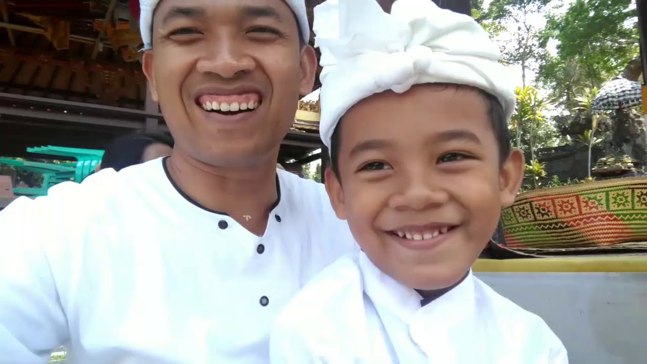 Sembahyang - YouTube