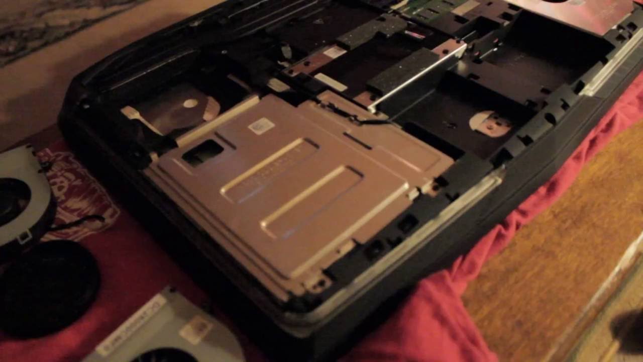 First Time Cleaning Inside Alienware 17 - YouTube