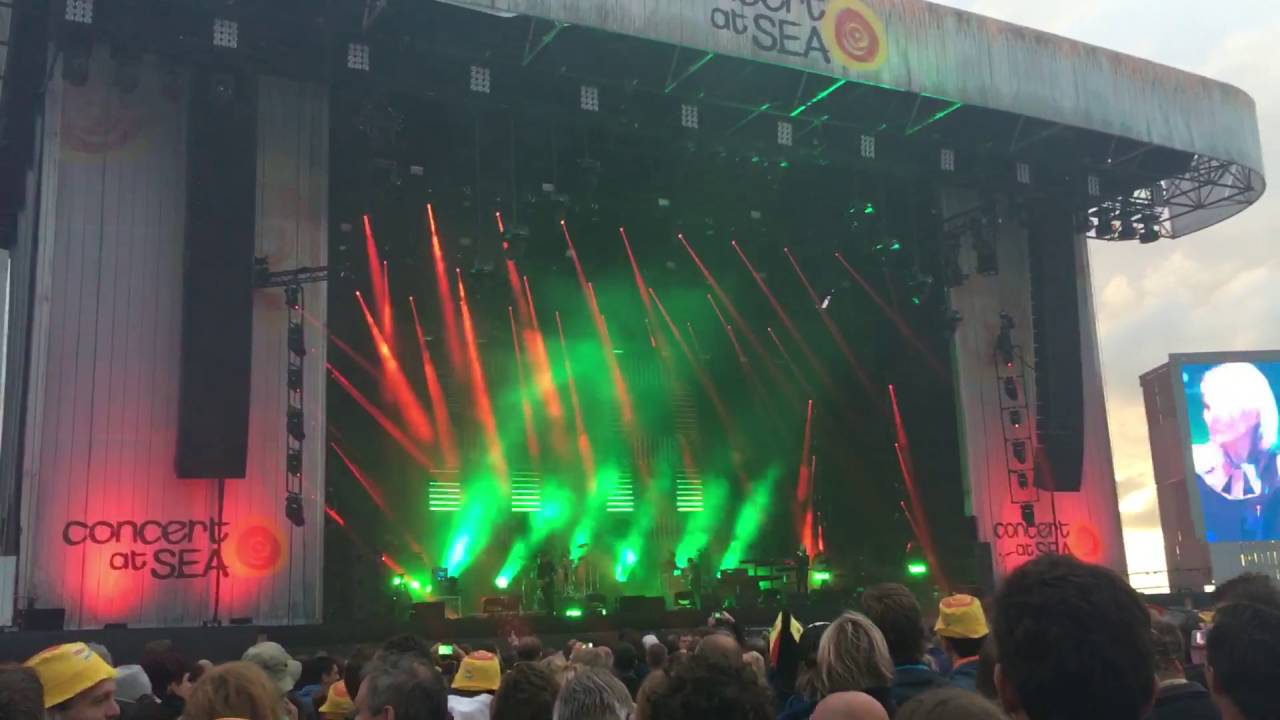 Faithless Live @ Concert At Sea 2016 Intro - YouTube