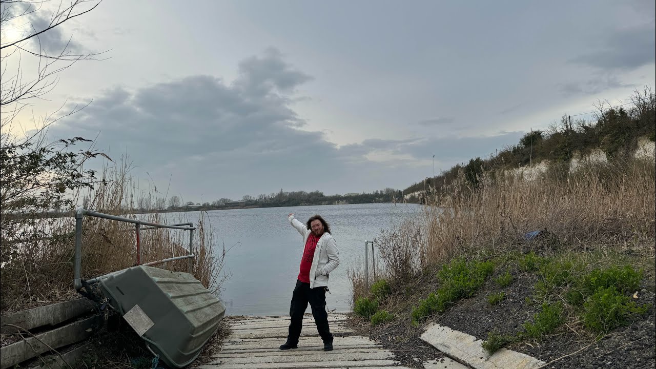 A walk around of eternal lake nature reserve - YouTube