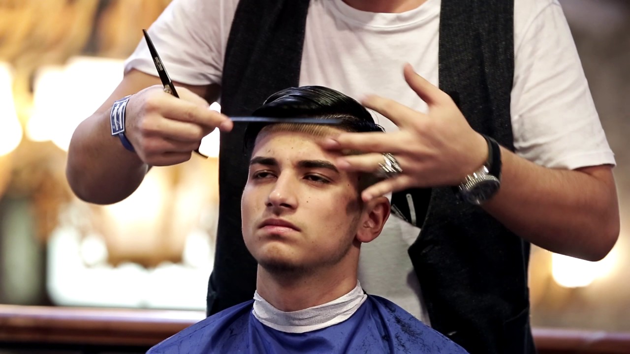 Barber Battle - YouTube