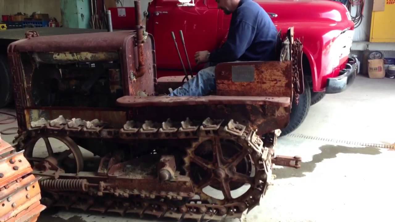 Antique caterpillar fifteen - YouTube
