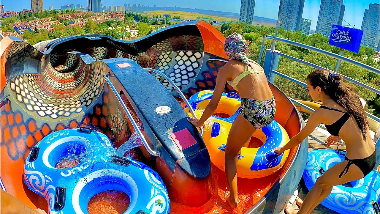 King Cobra Water Slide at Aqua Club Dolphin - YouTube