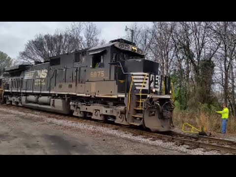 [NS]8875 D9-40C TOPHAT & SD70M-2 & Rumbling 710 Leads E25-21 & [A&R] & [CSX] 3 Way Running In ...