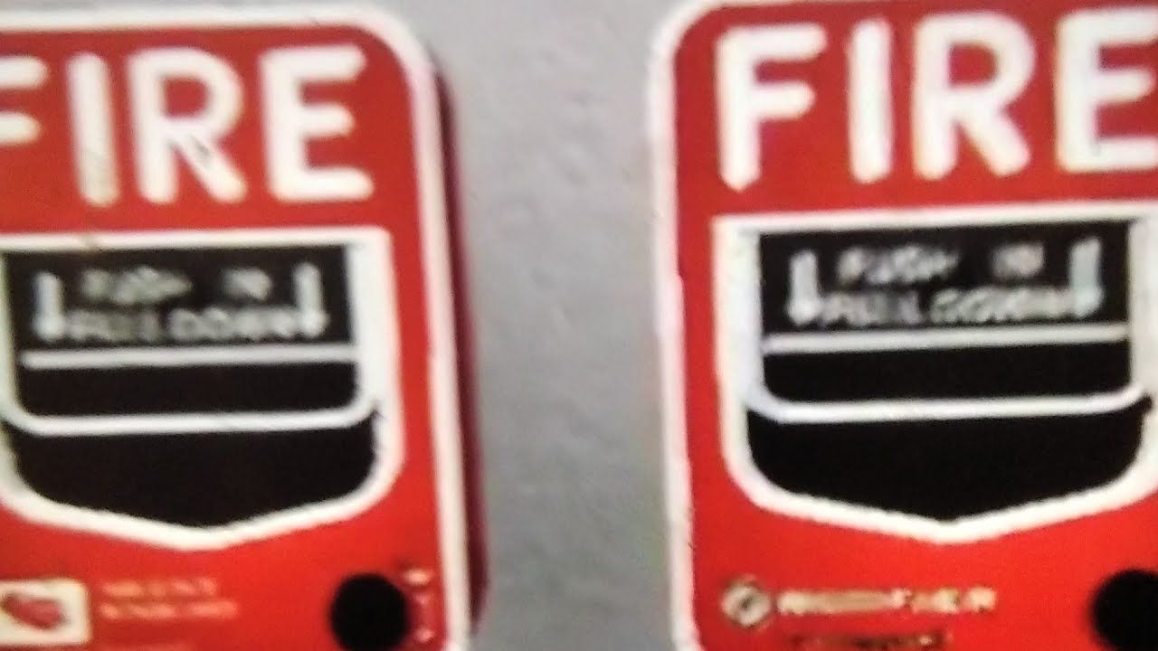 tutorial how to set up a fire alarm system in Roblox - YouTube