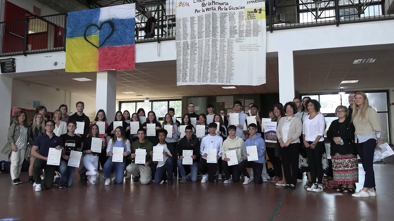 Cerimonia di consegna certificazioni linguistiche B1 e B2 all'Istituto ...