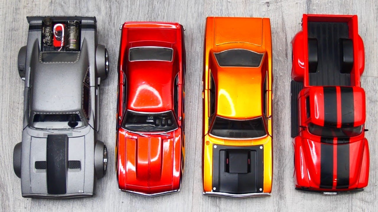 Various Big Diecast Model Cars Reviewed in Hands - YouTube