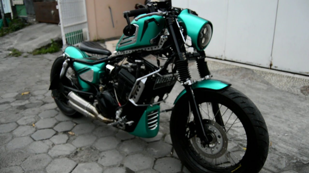 Kawasaki Ninja 250 Modif Bobber | Reviewmotors.co