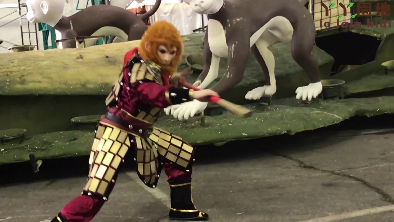 Monkey King Rose Bowl Parade Float Preparation - YouTube