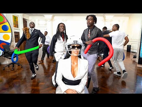 Kai Cenat Plays Extreme Noodle Game With Kim Kardashian!