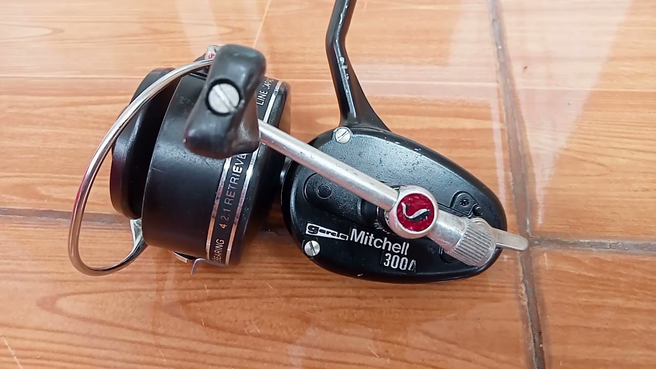 Garcia Mitchell 300A Fishing Reel made in France - YouTube