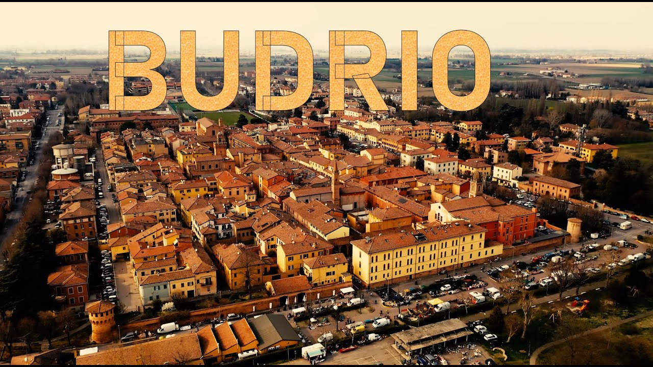 Budrio 4K | Paesi Bolognesi Dal Cielo - YouTube