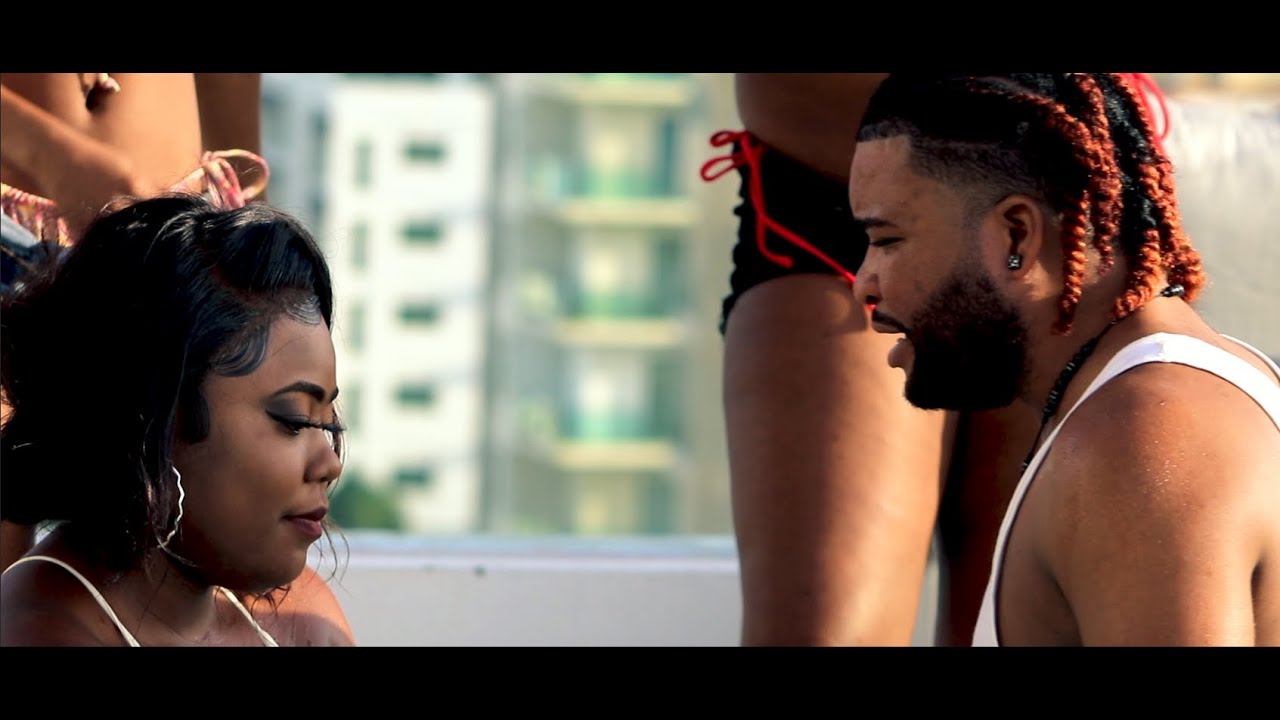 Aken Karelo, Nan Club la (Official vidéo) - YouTube