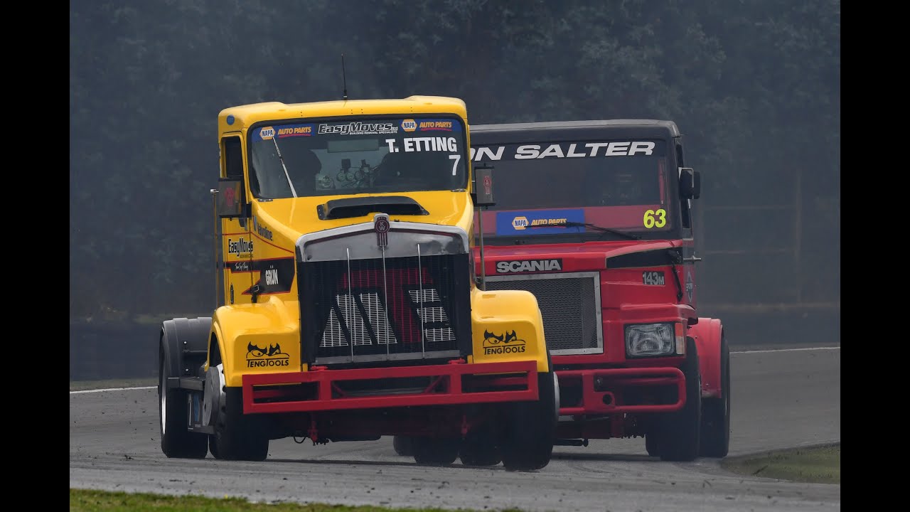 NZ super truck racing Teretonga 2024 race 1 crash - YouTube