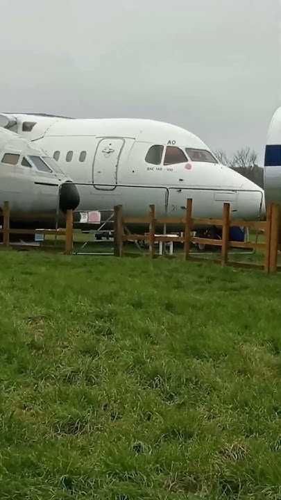 Bae 146-100 avro jet #avrojet #aviation - YouTube