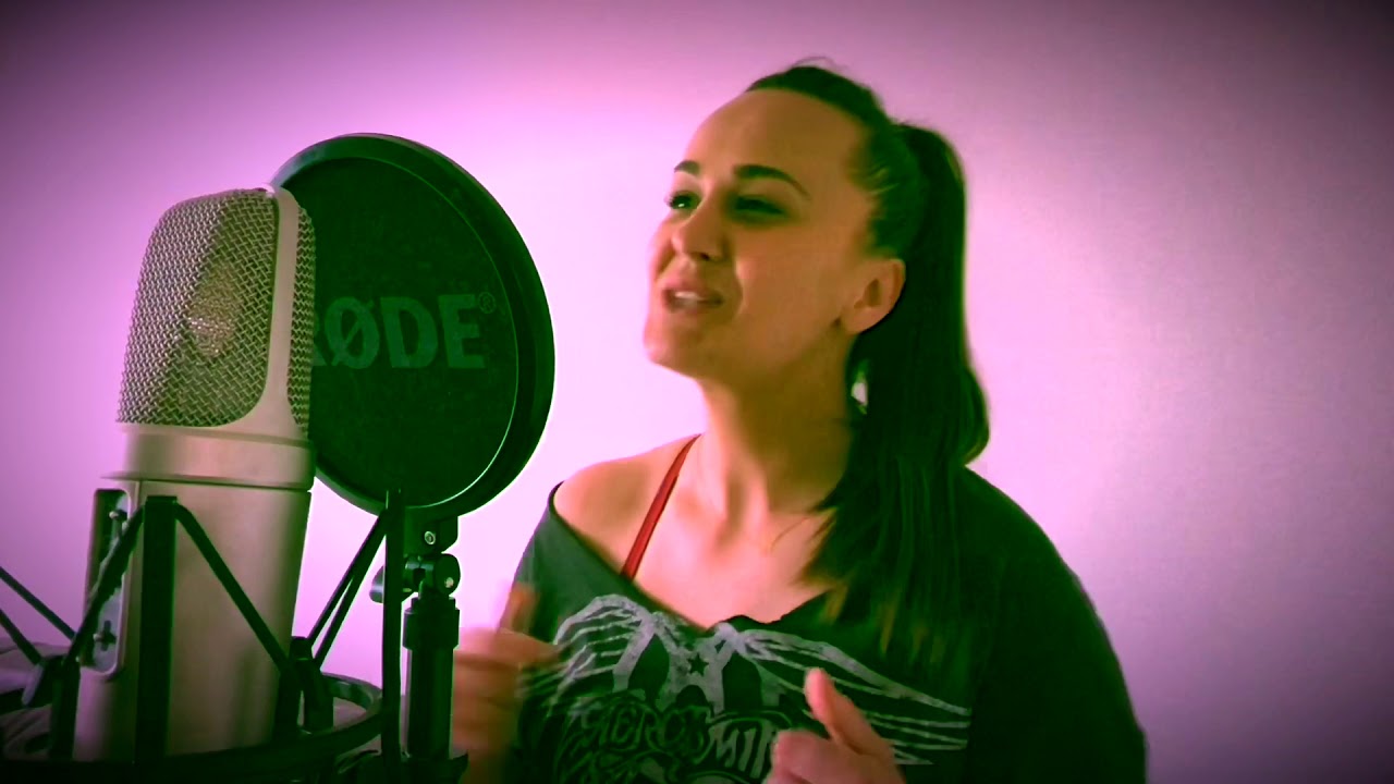 Sweet dreams - by Berry Blue (cover) - YouTube