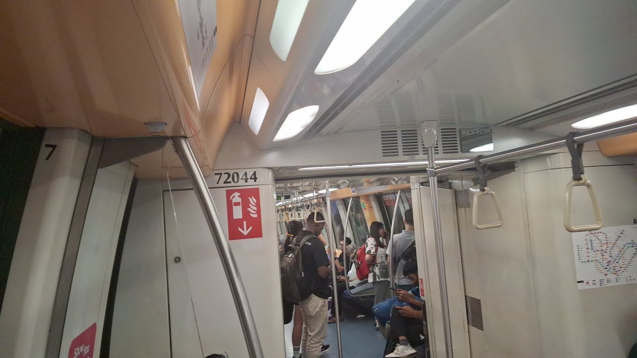 [SBST] Alstom Metropolis C751A Unrefurbished Set 7043/7044 NEL from ...
