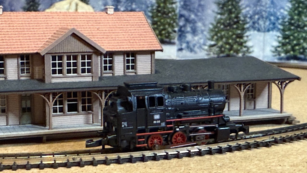 Marklin 81701 BR 89 Steam Tank Locomotive Test Run at z.scale.hobo 12. ...