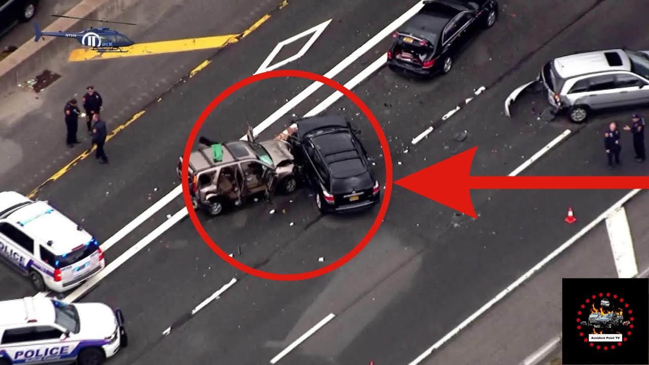 IDIOTS IN CARS Best of World Driving Fails CAR CRASH COMPILATION Pt77 ...