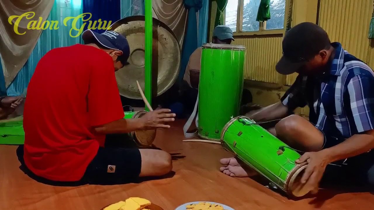 Atraksi Gendang Bugis Terbaik Dan Bikin Ngakak - YouTube