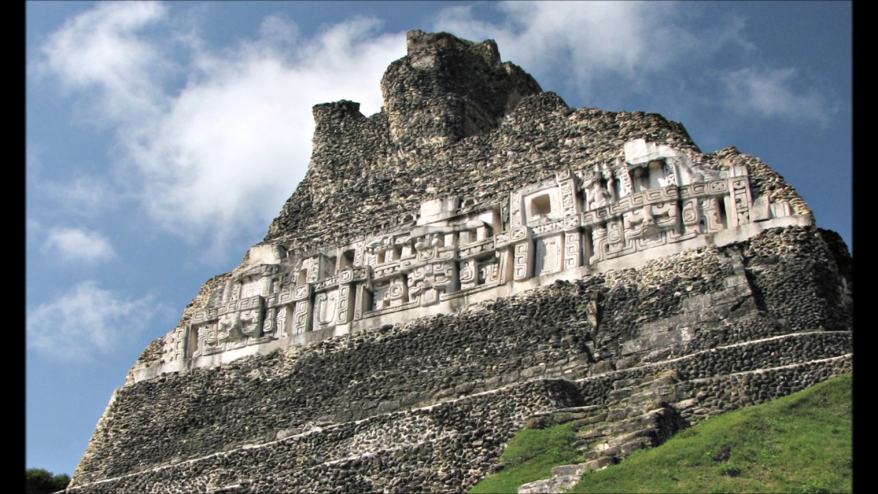 La Leyenda De Los Aluxes - YouTube