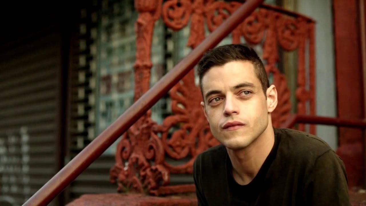 Mr Robot Edit // The Perfect Girl - YouTube