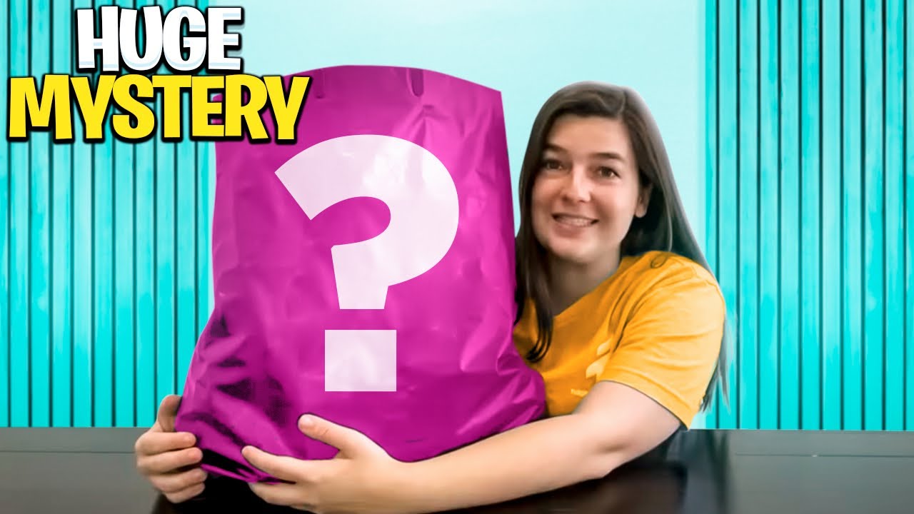 Opening a HUGE MYSTERY Box of Fidget Toys!!! 🥳 Mrs. Bench - YouTube