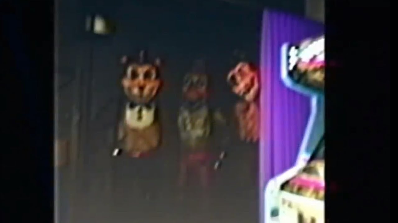 LOS VHS DE FIVE NIGHTS AT FREDDY TE QUITARÁN EL SUEÑO #2 #fnaf - YouTube