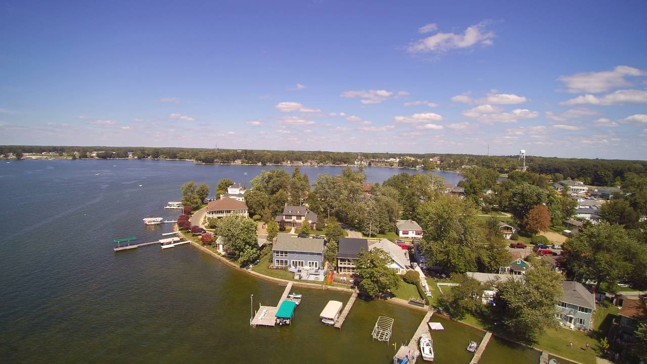 Winona Lake drone 4k blade chroma - YouTube