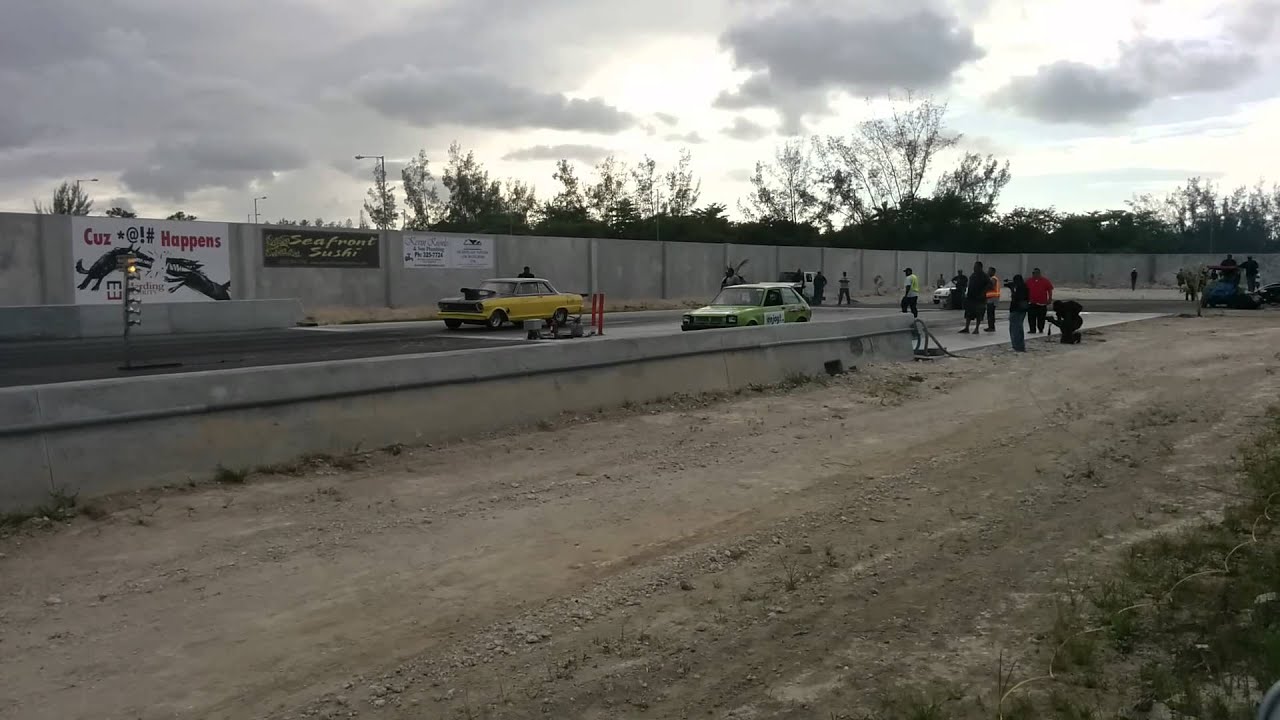 Drag racing in Nassau, Bahamas - YouTube
