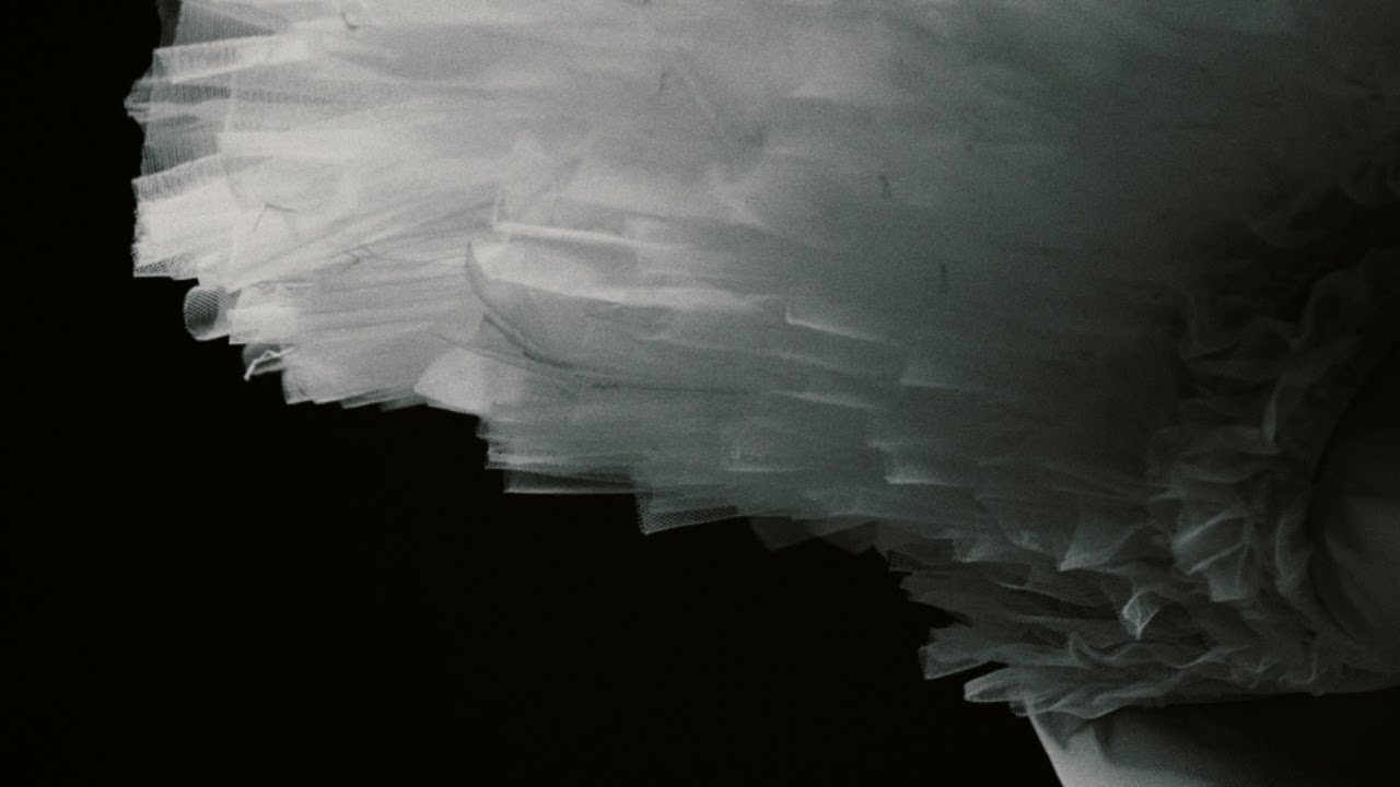 Merja Raski - Aamuyö (Magic Love) - YouTube