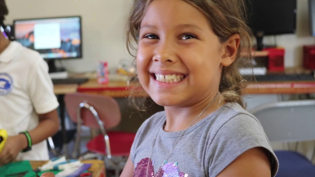 Making & Constructionism - Aruba International School - YouTube