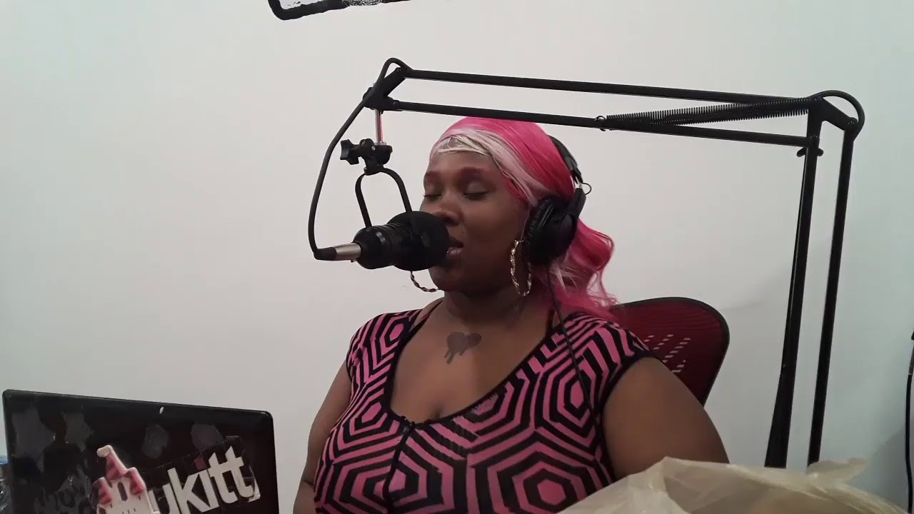 Spicee Cajun Live Stream - YouTube