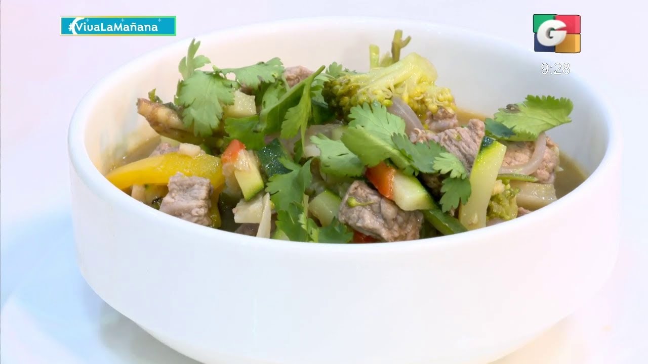 Viva la Cocina: Sopa Mein de Res - YouTube