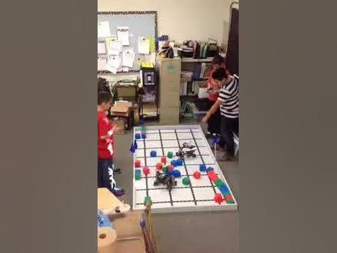 6th grade Vex IQ robotics club practice match - YouTube