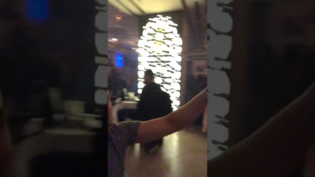 Essohba el 7elwa Gata3 rasi 3la wledi - YouTube