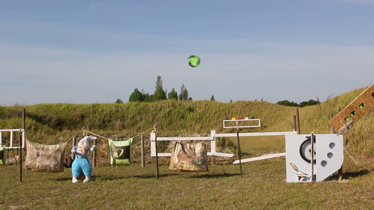 Aerial Archery target Rabbit 1000 - YouTube