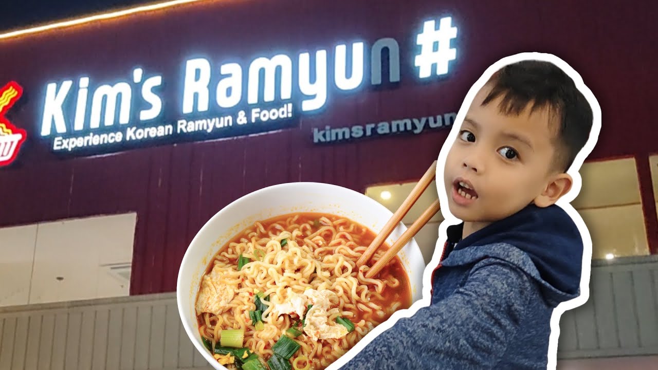 Ramen Time in Kim's Ramyun# | Iñigo's Family Channel - YouTube