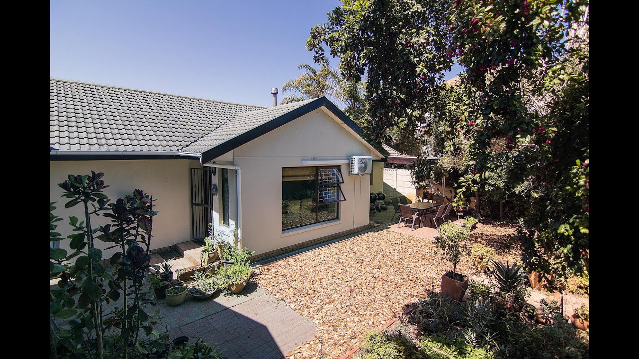 3 bedroom house for sale in Blouberg Rise | Pam Golding Properties ...