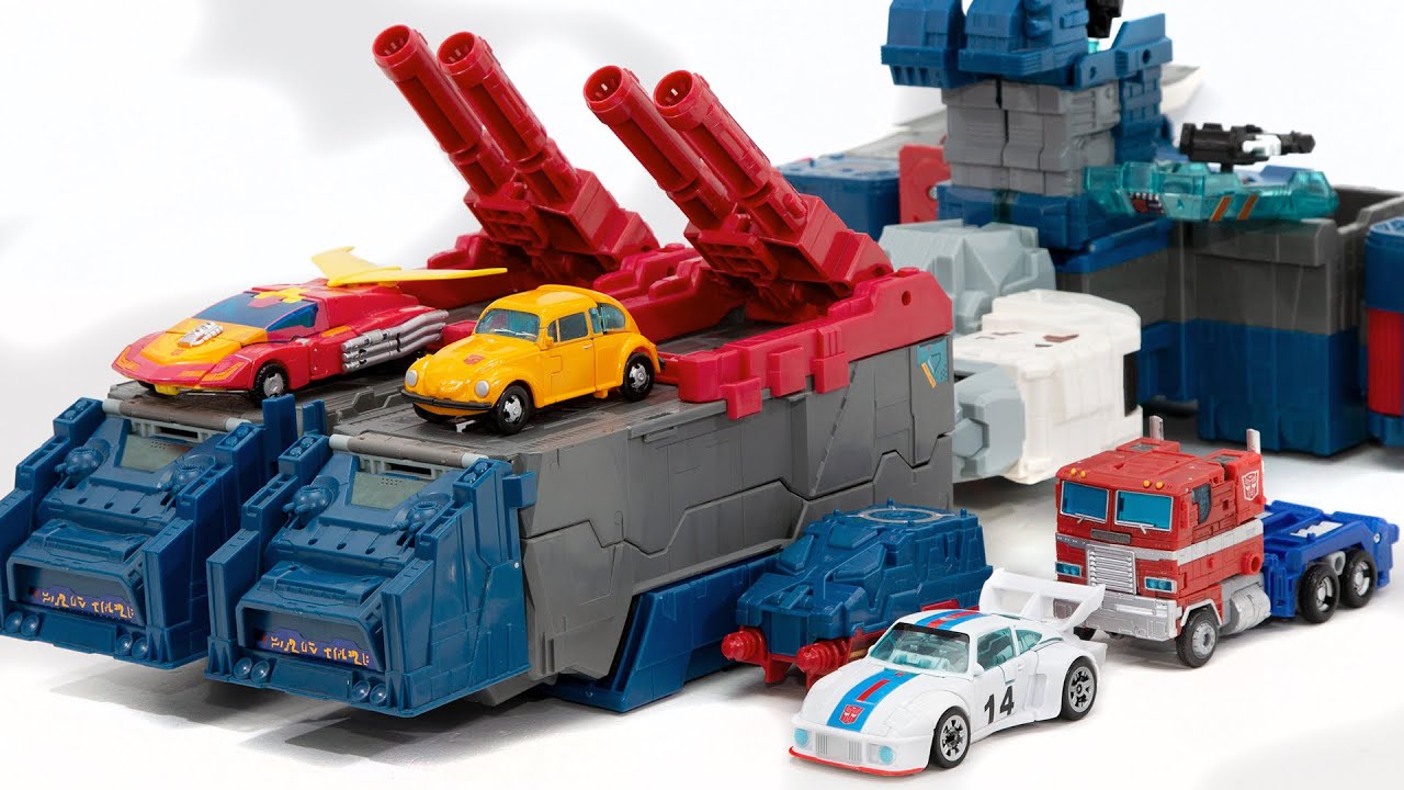 Transformers Titan Class Fortress Maximus Optimus Prime Bumblebee Hot ...