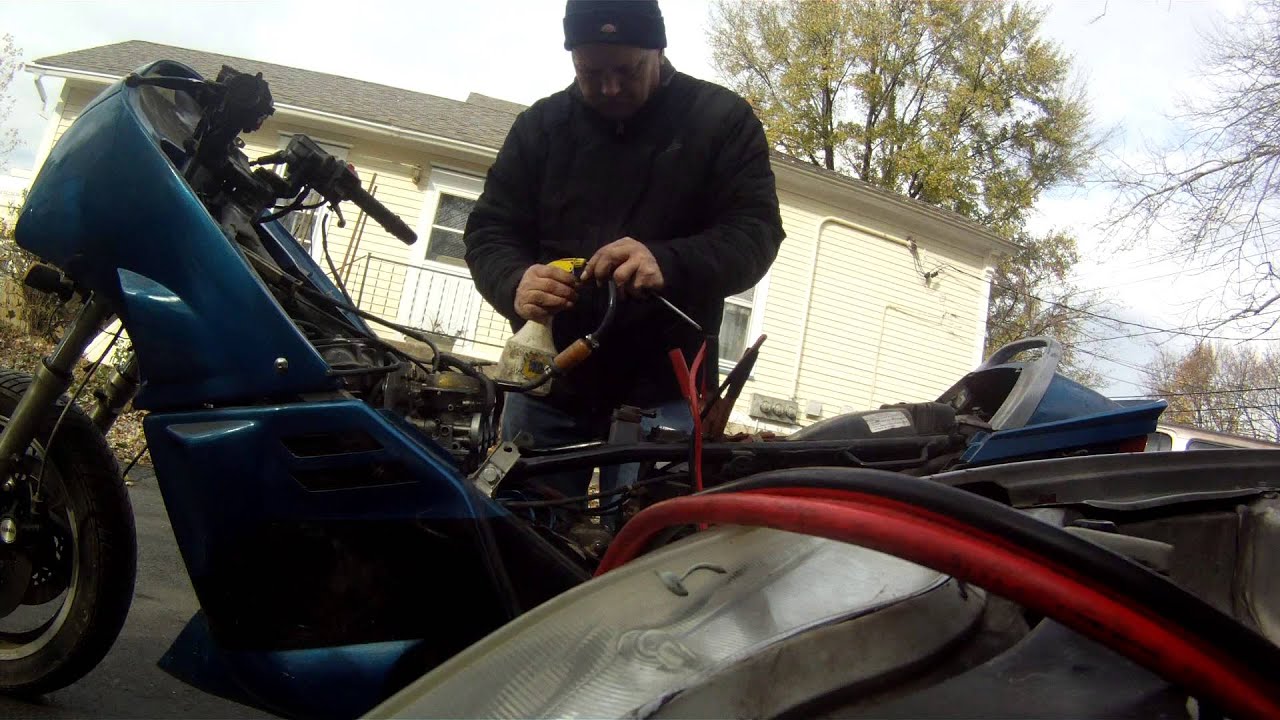 1984 fj1100 first start after 8 years. - YouTube