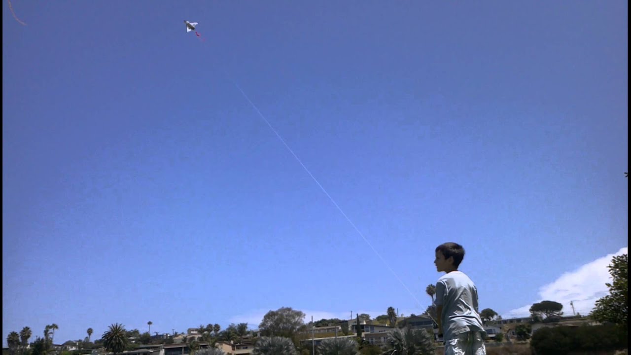Flying the space shuttle kite. - YouTube