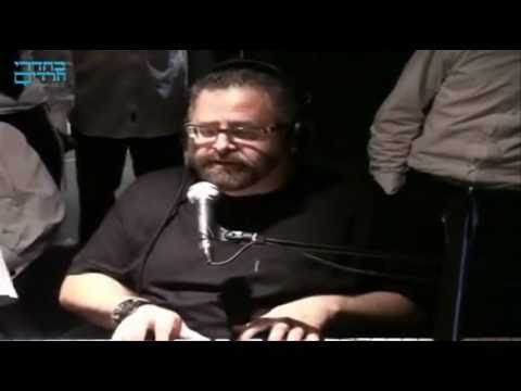 Yossi Green with Friends Sings his Own Compositions 2/5 - YouTube